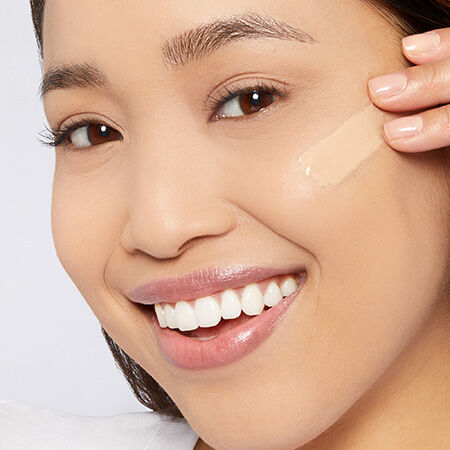 Bye Bye Redness Neutralizing Color-Correcting Cream - IT Cosmetics