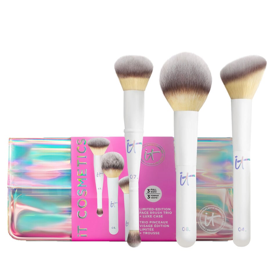 makeup brushes and case