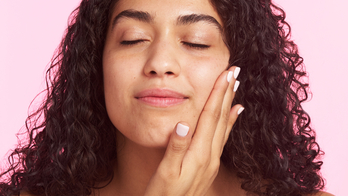 Bye Bye Lines Hyaluronic Acid Serum - IT Cosmetics