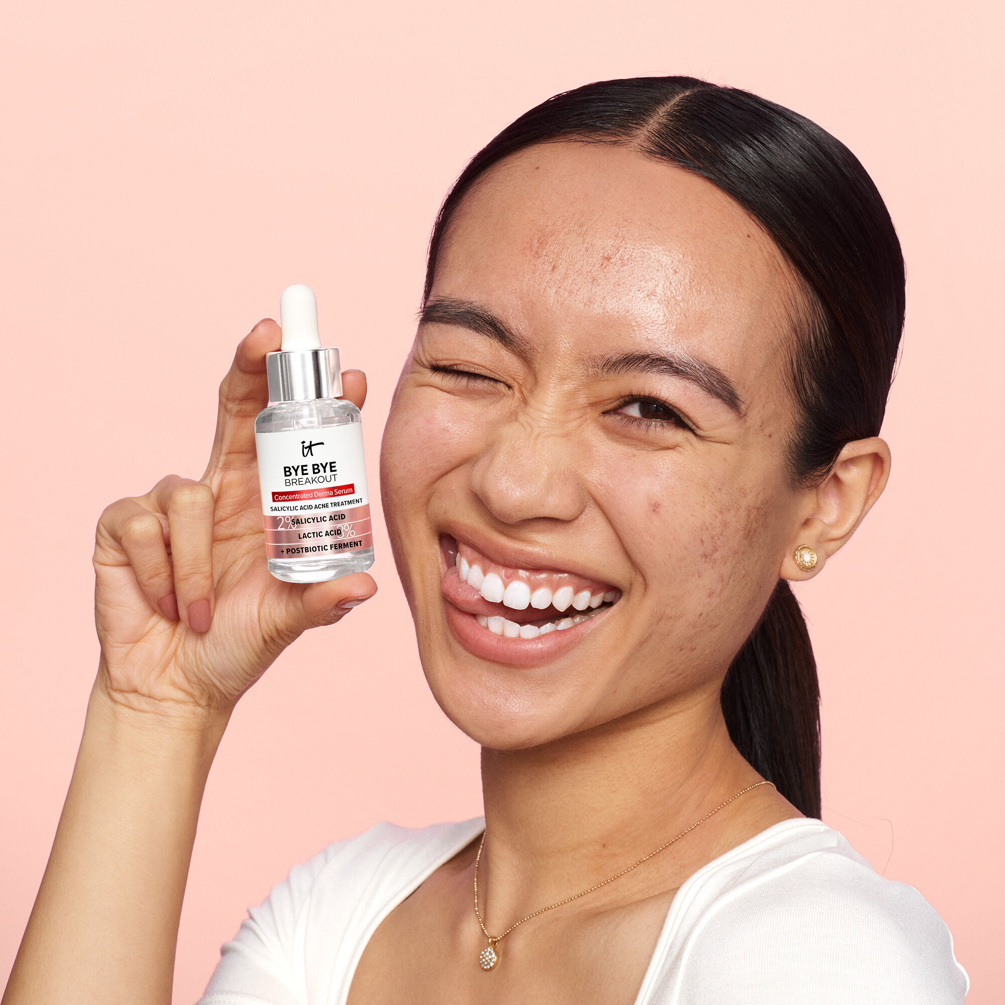 How to Tackle Breakouts if You Have Sensitive Skin - IT Cosmetics